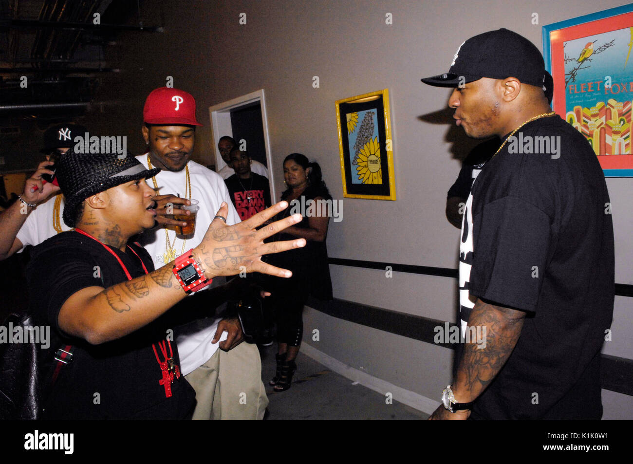 Beefing rappers Compton Menace 40 Glocc pass each other backstage Stock ...
