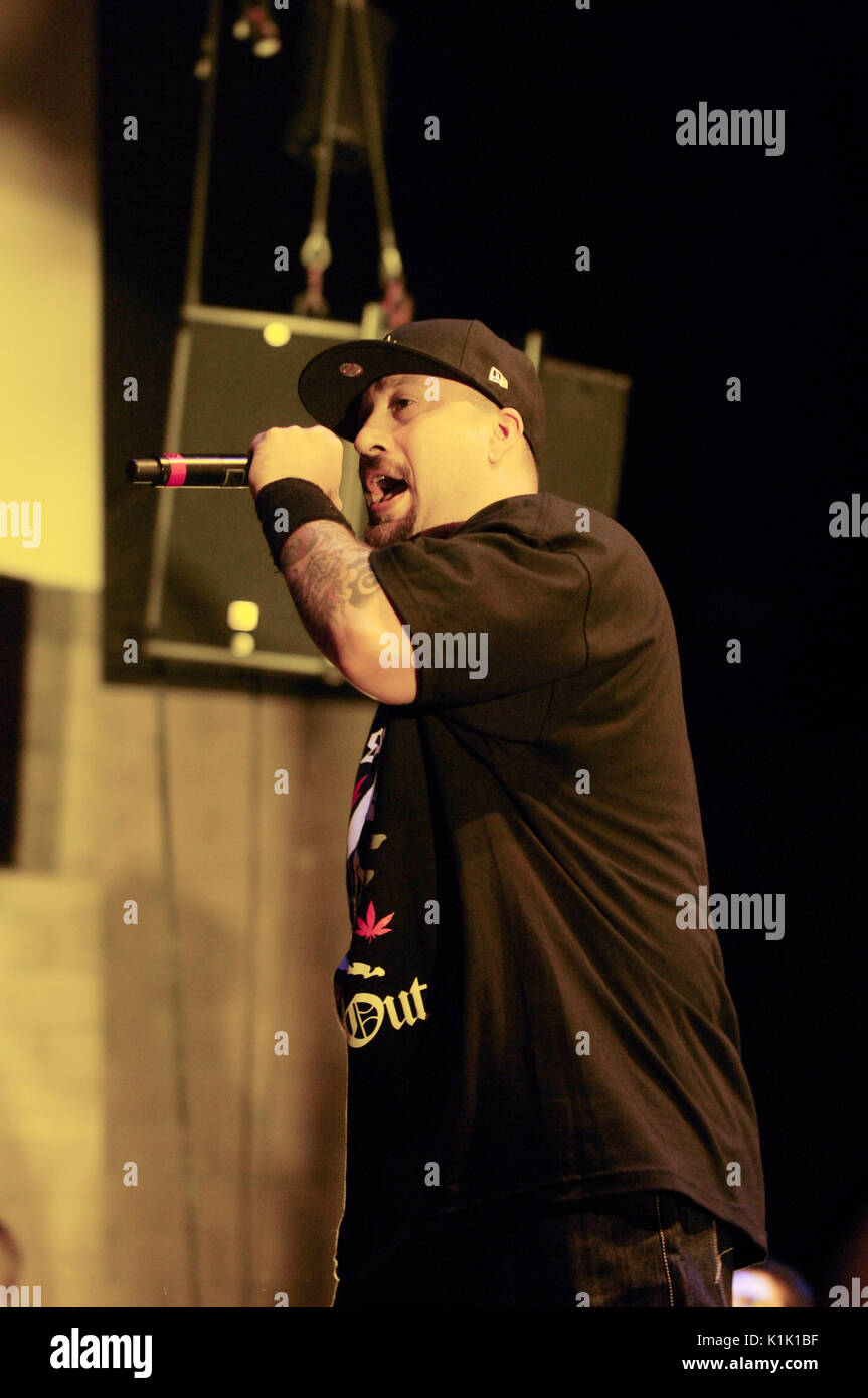 B-Real Cypress Hill performs Cypress Hill's Smokeout San Manuel ...