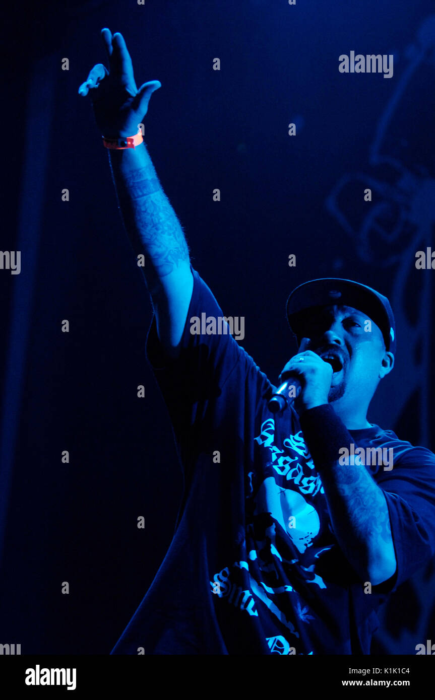 B-Real Cypress Hill performs Cypress Hill's Smokeout San Manuel ...