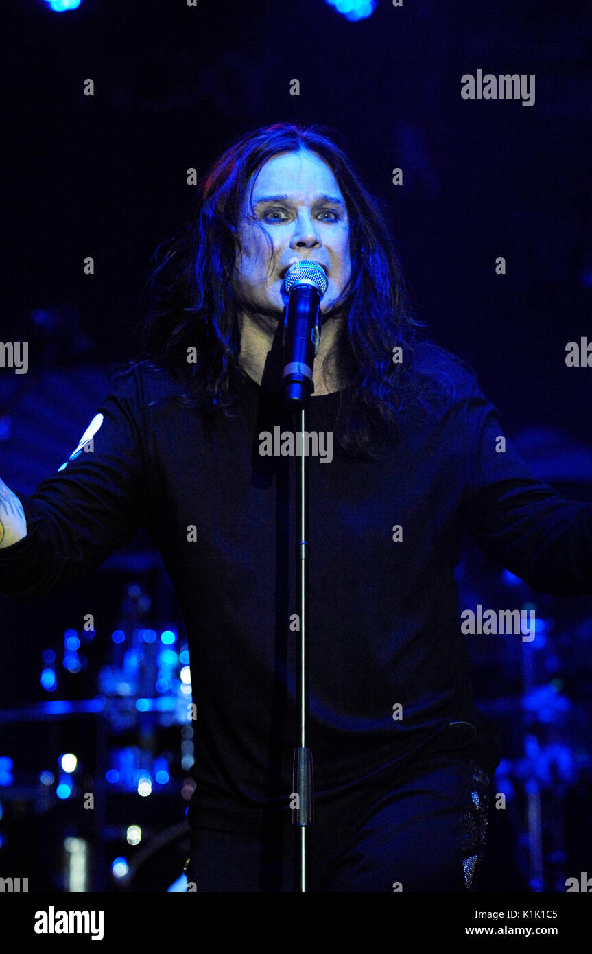 Ozzy osbourne performing on stage hi-res stock photography and images ...