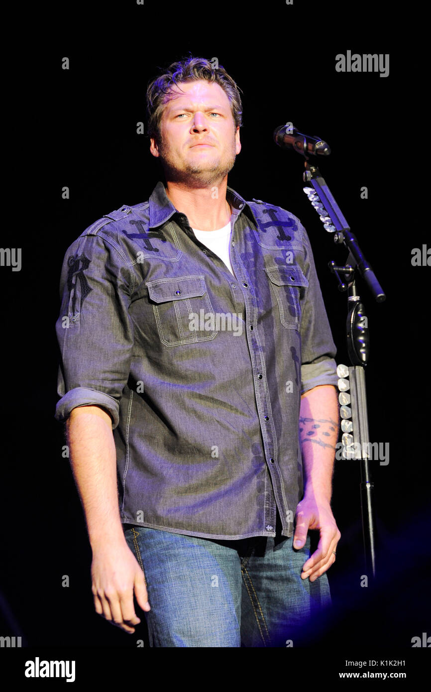 Blake shelton hi-res stock photography and images - Alamy
