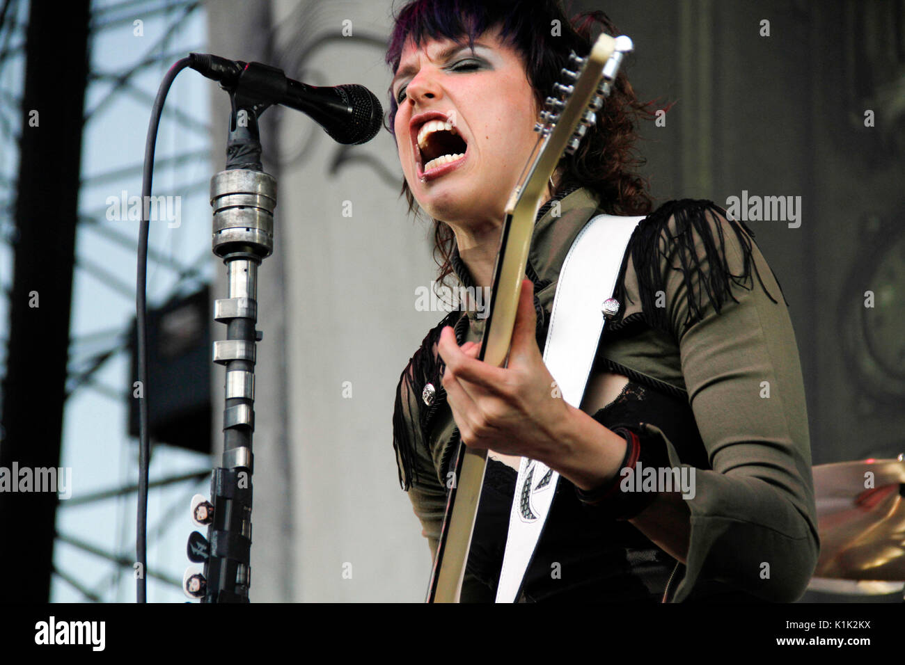 Elizabeth "Lzzy" Hale Halestorm performs 2010 Rockstar Energy Drink ...