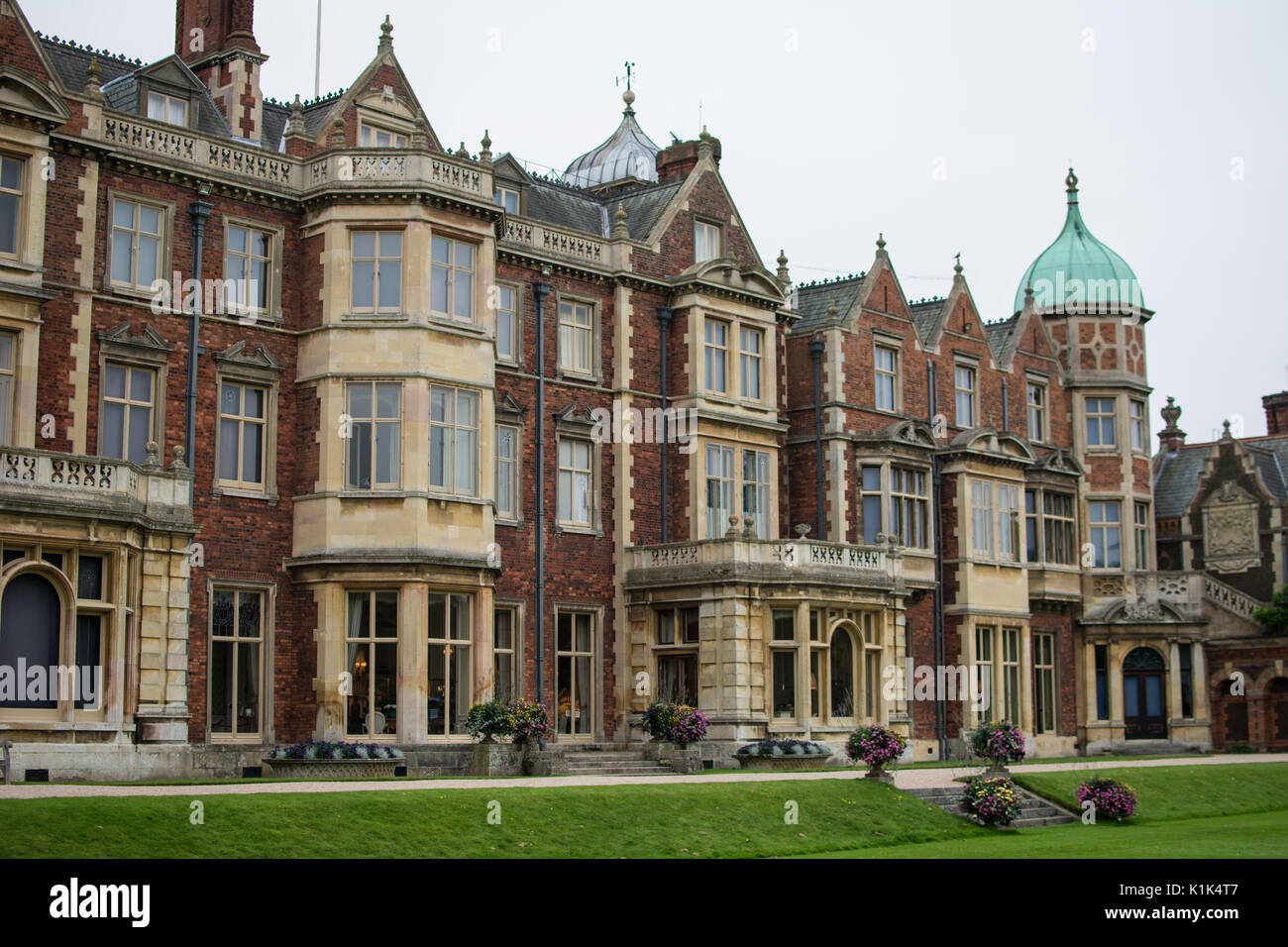 Sandringham estate garden house hi-res stock photography and images - Alamy