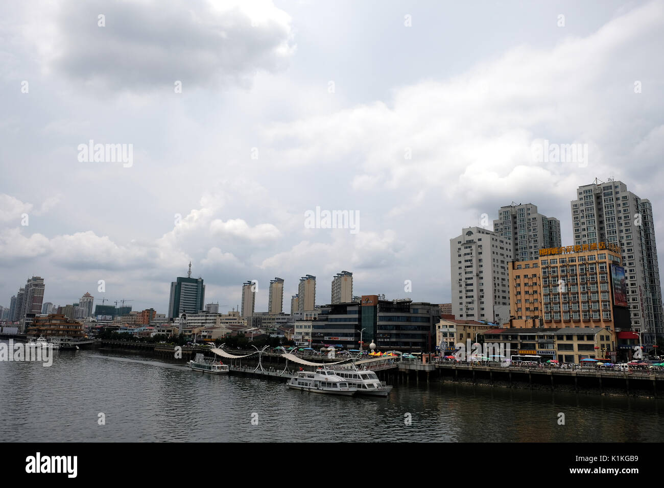 Dandong City Stock Photos & Dandong City Stock Images - Alamy