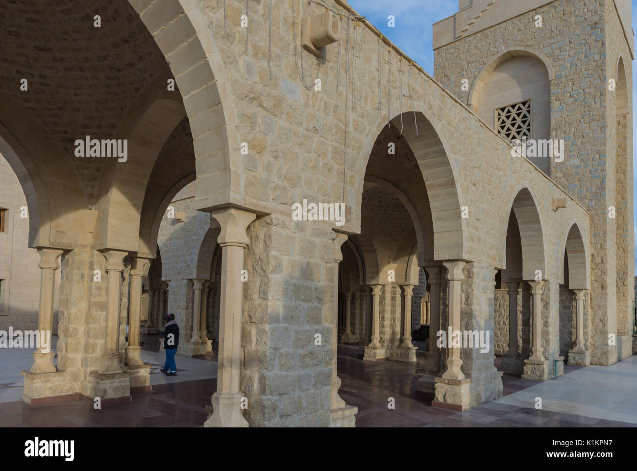 Mosque in Sheik Shazly (humaithara), Upper Egypt Stock Photo - Alamy