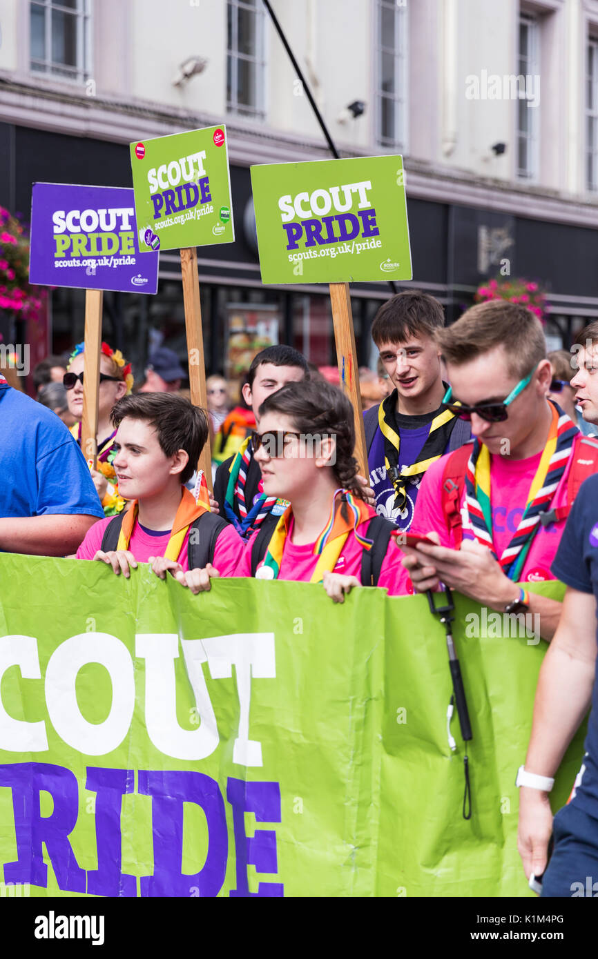 Scouts parade hi-res stock photography and images - Alamy