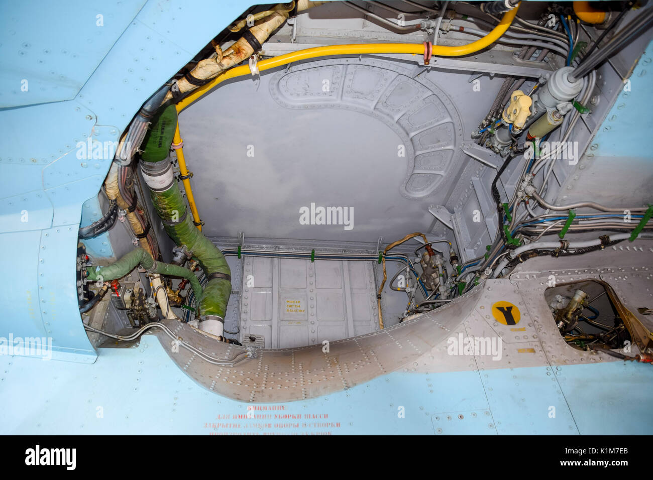 Jet fighter engine compartment hi-res stock photography and images - Alamy