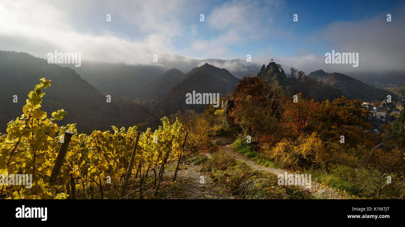 View from the Red Wine Trail of the castle ruins Are and Altenahr ...