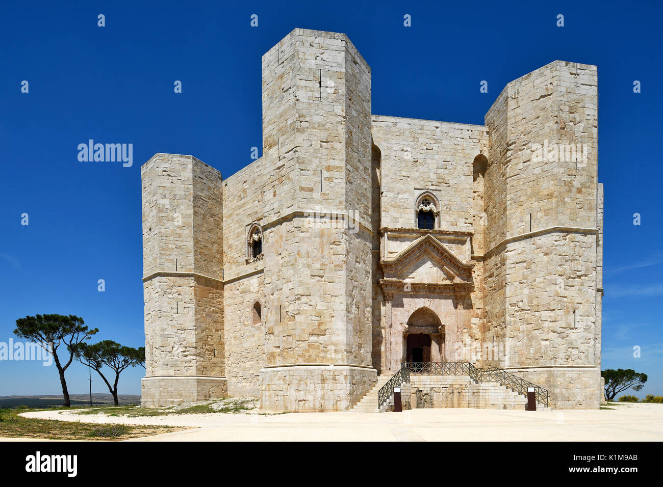 Castel del Monte Castle, Staufer Emperor Frederick II, UNESCO World ...