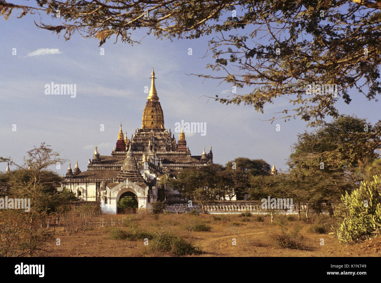 Ananda Temple, Pagan (Bagan), Burma (Myanmar Stock Photo - Alamy