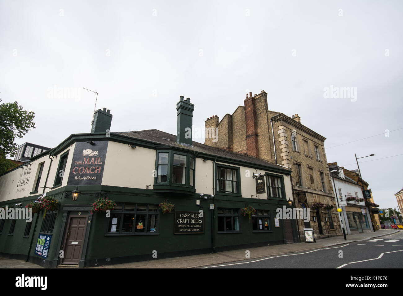 Pub sign northampton hi-res stock photography and images - Alamy