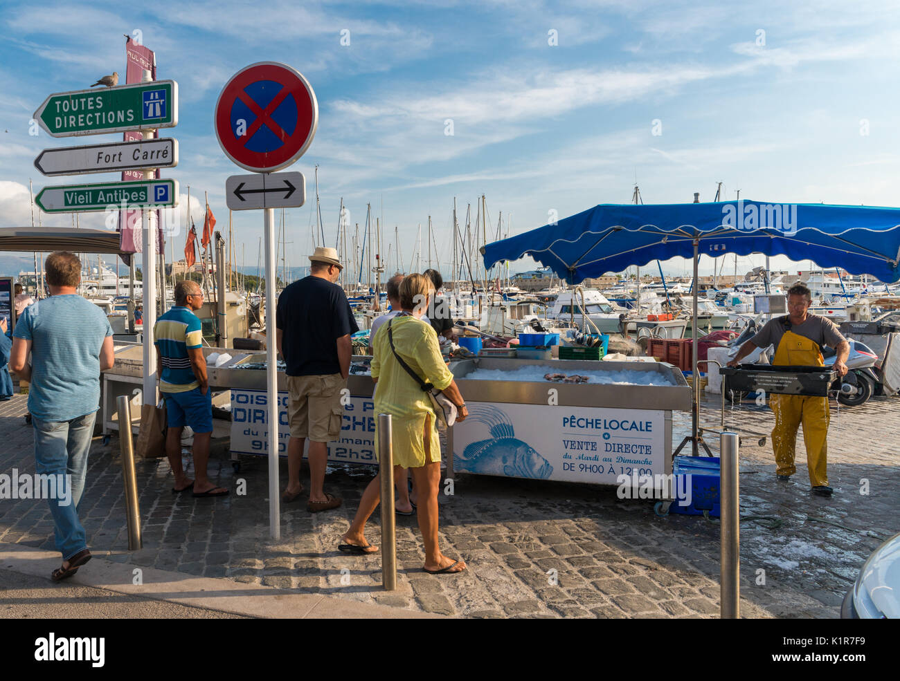 Fish market in Antibes, Cote d'Azur, France Stock Photo - Alamy