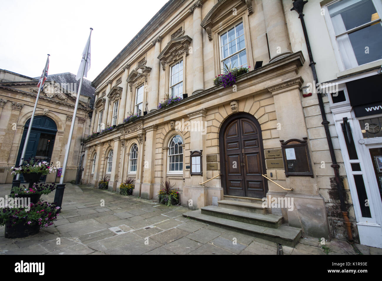 Northampton County Hall entrance and Court building Stock Photo - Alamy