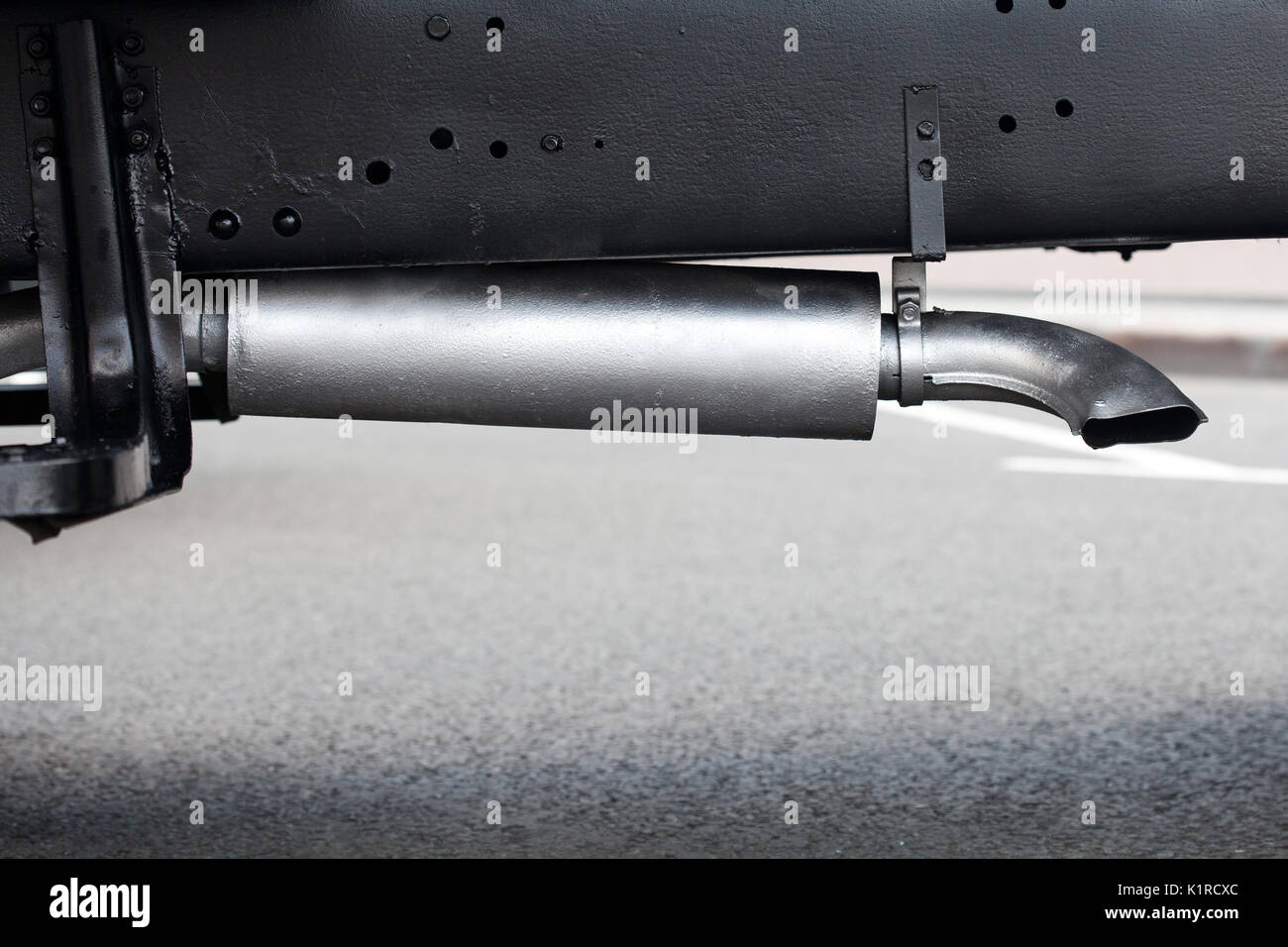 Lorry exhaust fumes hi-res stock photography and images - Alamy