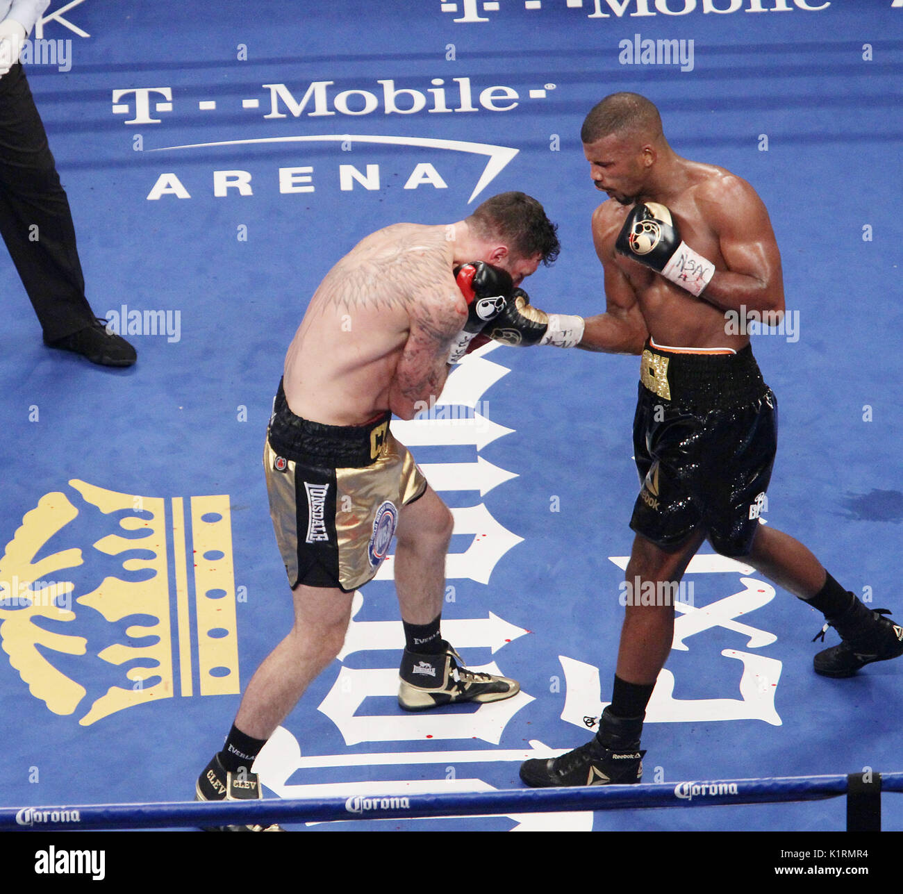 Las Vegas, Nevada, USA. 27th Aug, 2017. Light Heavyweight boxer Badou ...