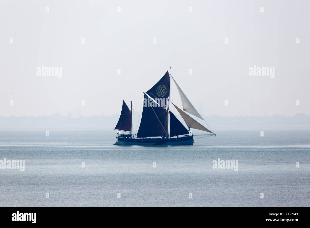 54th annual barge race hi-res stock photography and images - Alamy