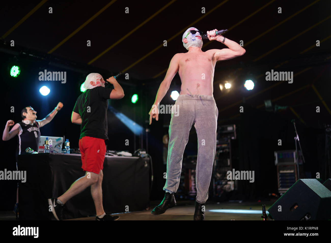 The rubberbandits hi-res stock photography and images - Alamy