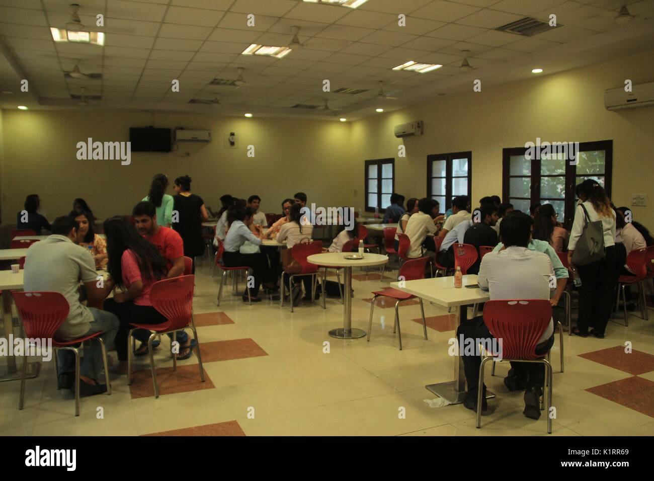 NEW DELHI, INDIA - AUGUST 18: Students at canteen of Shri Ram College ...
