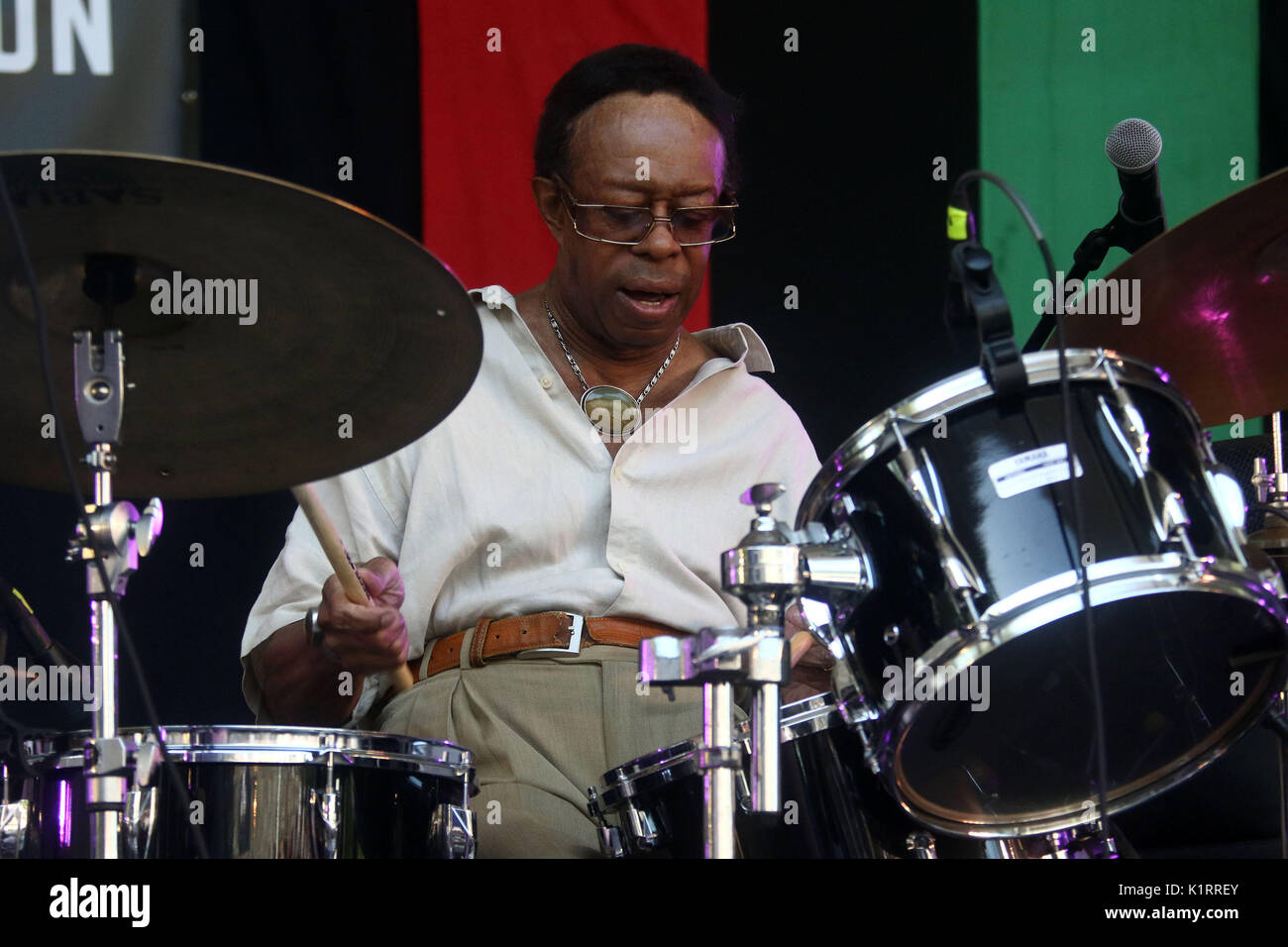 New York, New York, USA. 26th Aug, 2017. Jazz drummer LOUIS HAYES ...