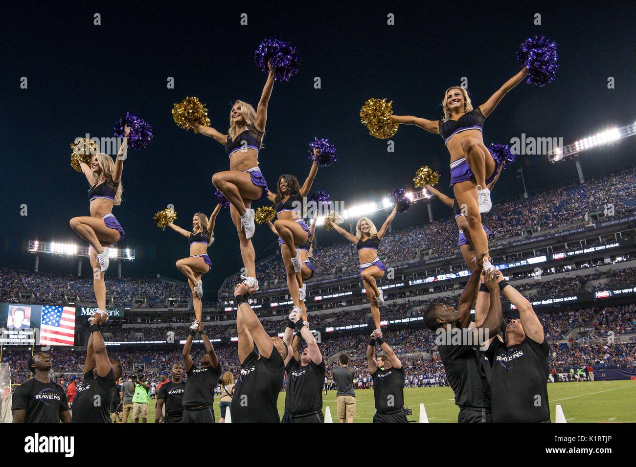 Anaheim, California, USA. 26th Aug, 2017. Ravens Cheerleaders entertain ...