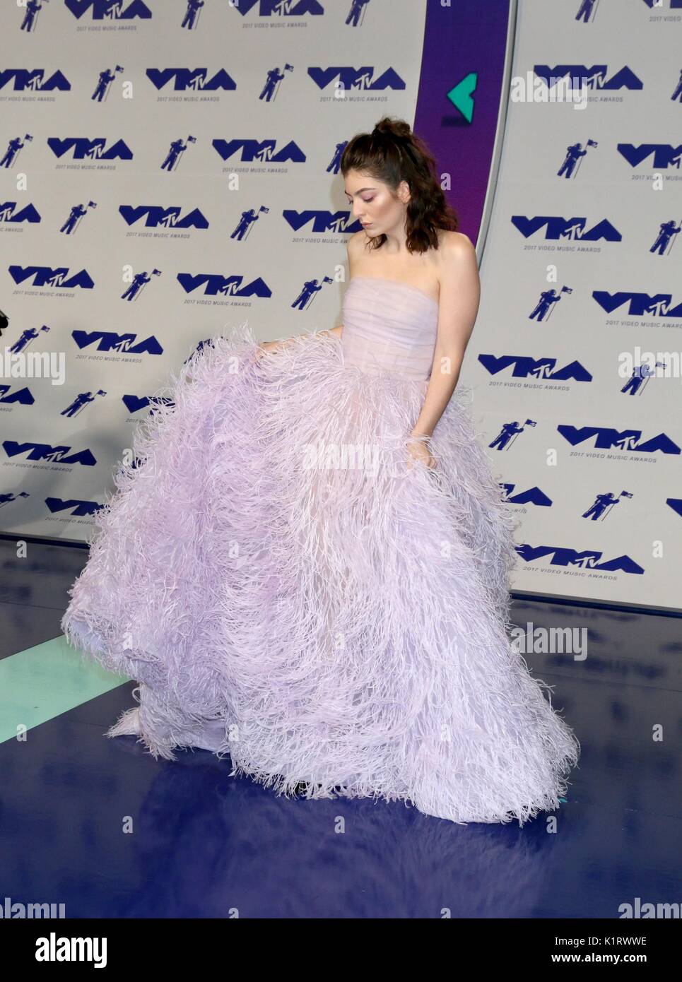Lorde with hi-res stock photography and images - Alamy