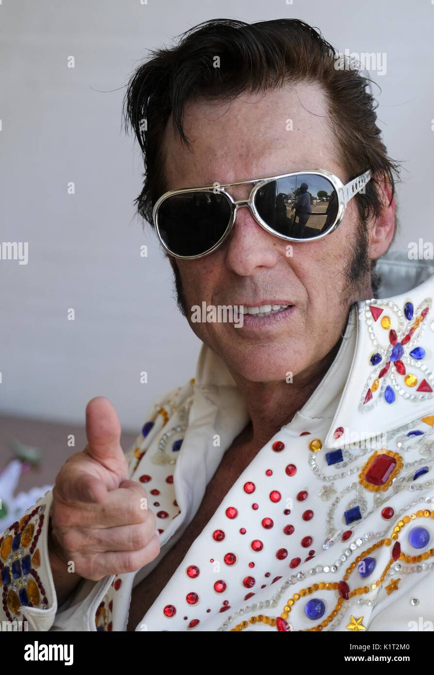 Elvis Flowers's Instagram, Twitter & Facebook on IDCrawl