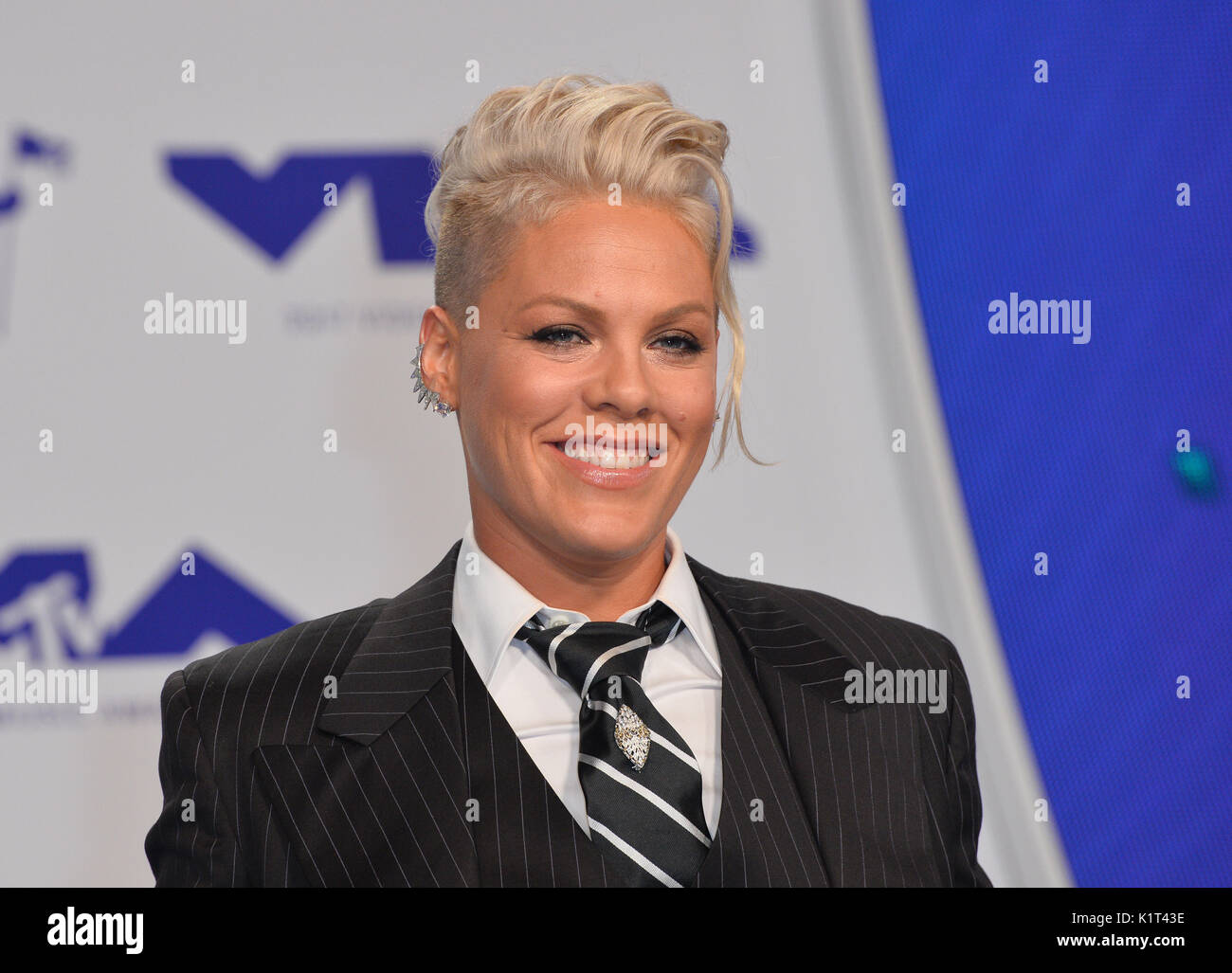 Los Angeles, USA. 27th Aug, 2017. Pink at the 2017 MTV Video Music ...