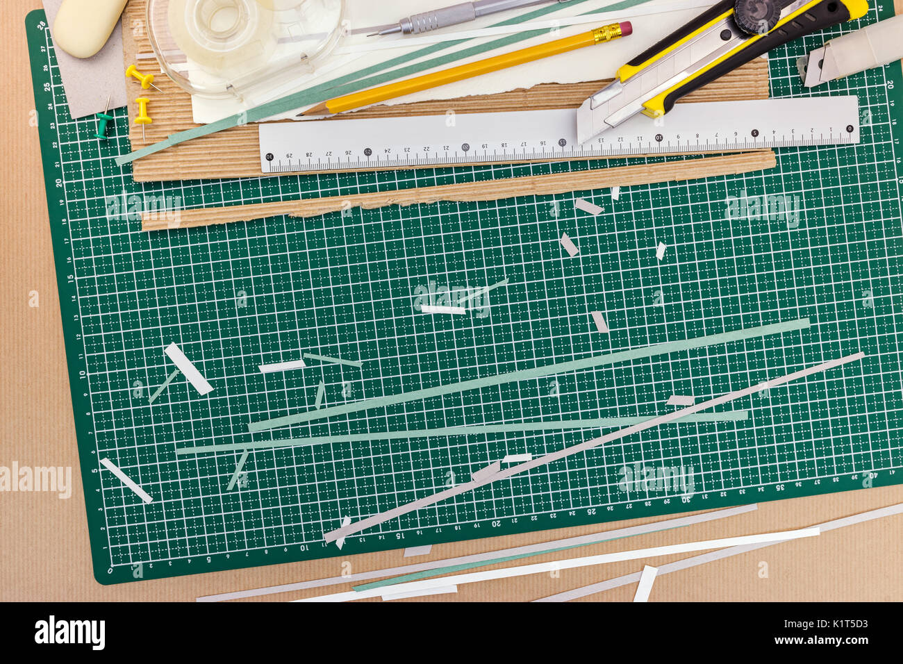 Cutting mat ruler hi-res stock photography and images - Alamy