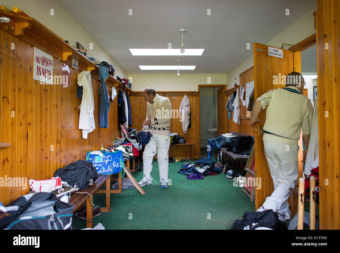 Cricket players changing room hi-res stock photography and images - Alamy