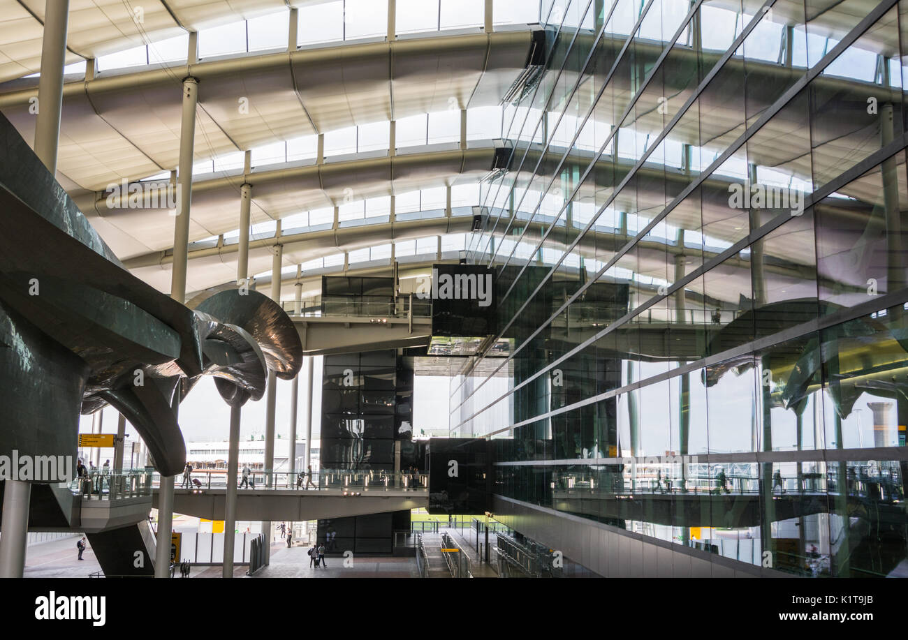 Richard wilson installation hi-res stock photography and images - Alamy