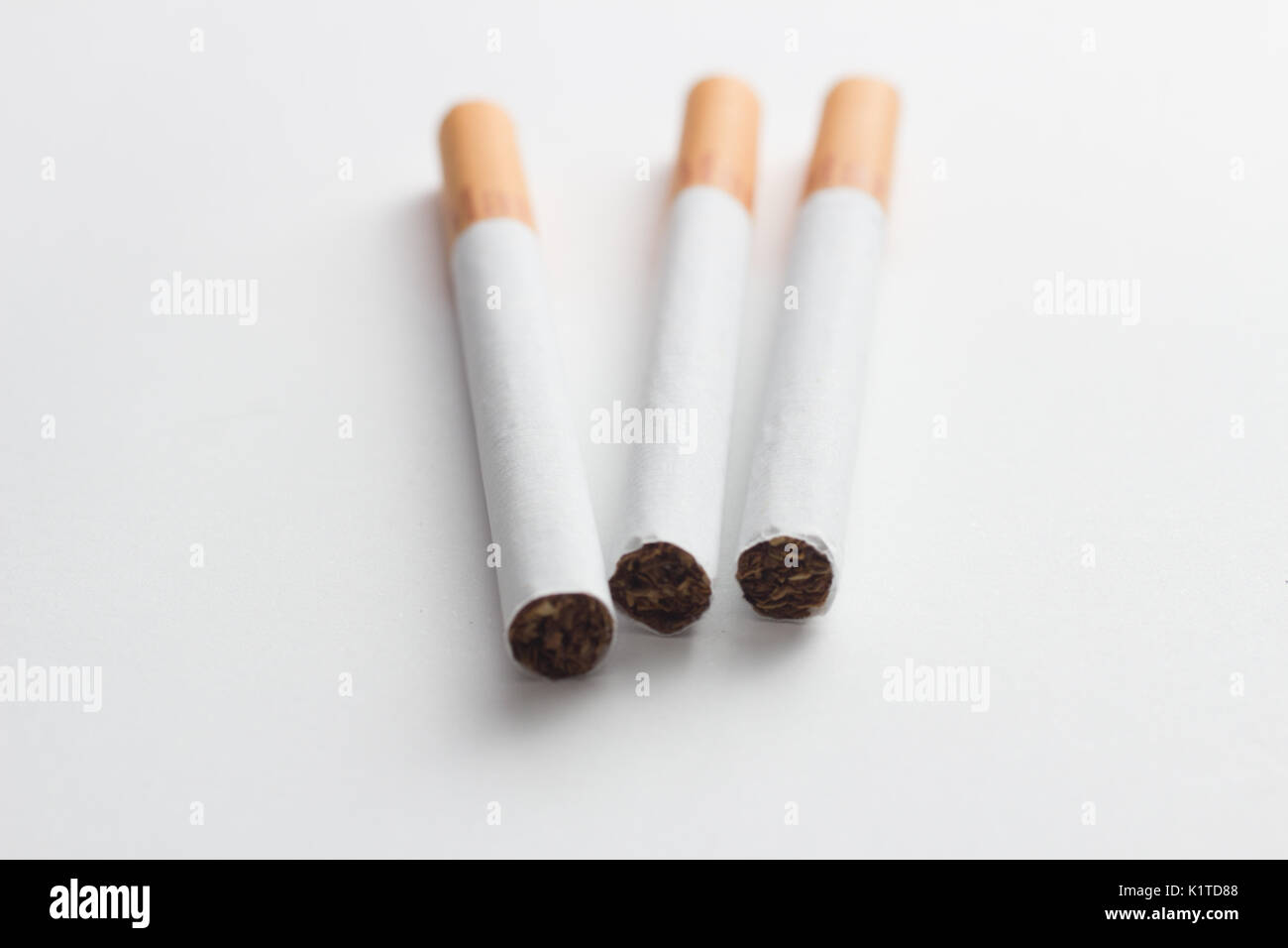 Cig long hi-res stock photography and images - Alamy