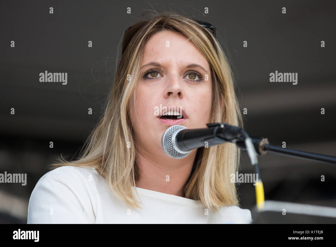 Laura smith labour hi-res stock photography and images - Alamy