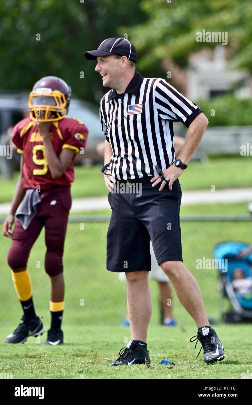 American football referee Stock Photo - Alamy