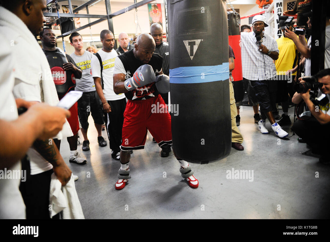 Boxer Floyd Mayweather Jr. trains front media Mayweather Boxing Gym ...