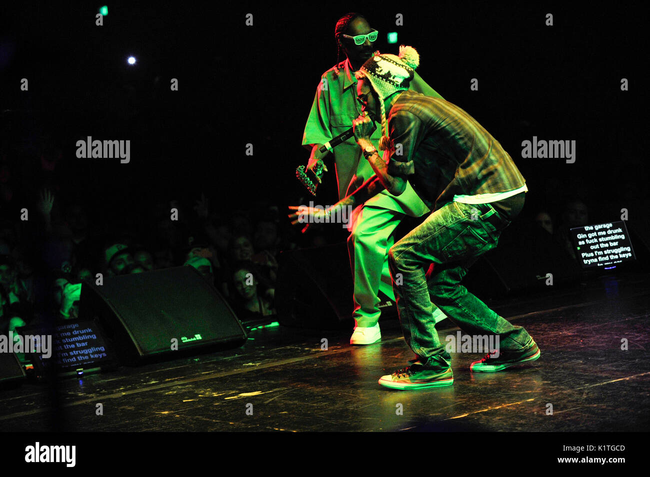 Wiz Khalifa Snoop Dogg (behind) perform Wiltern Theater support Snoop ...