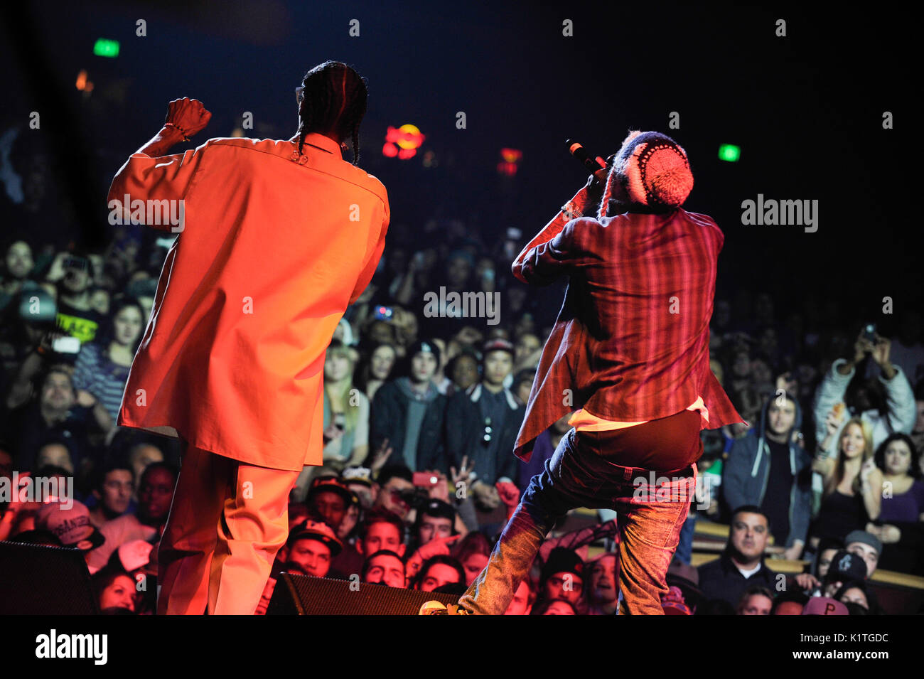 Snoop dogg concert crowd hi-res stock photography and images - Alamy
