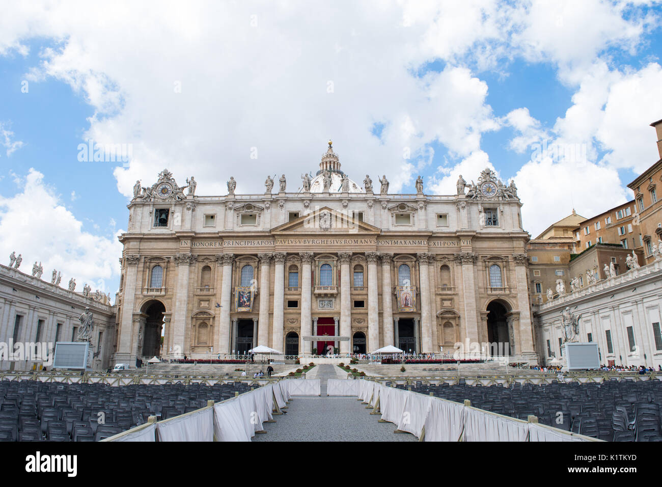 Italian renaissance columns hi-res stock photography and images - Alamy