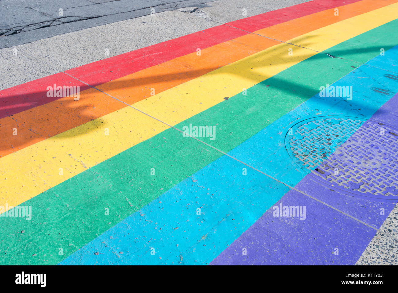 Gay pride flag crosswalk hi-res stock photography and images - Alamy