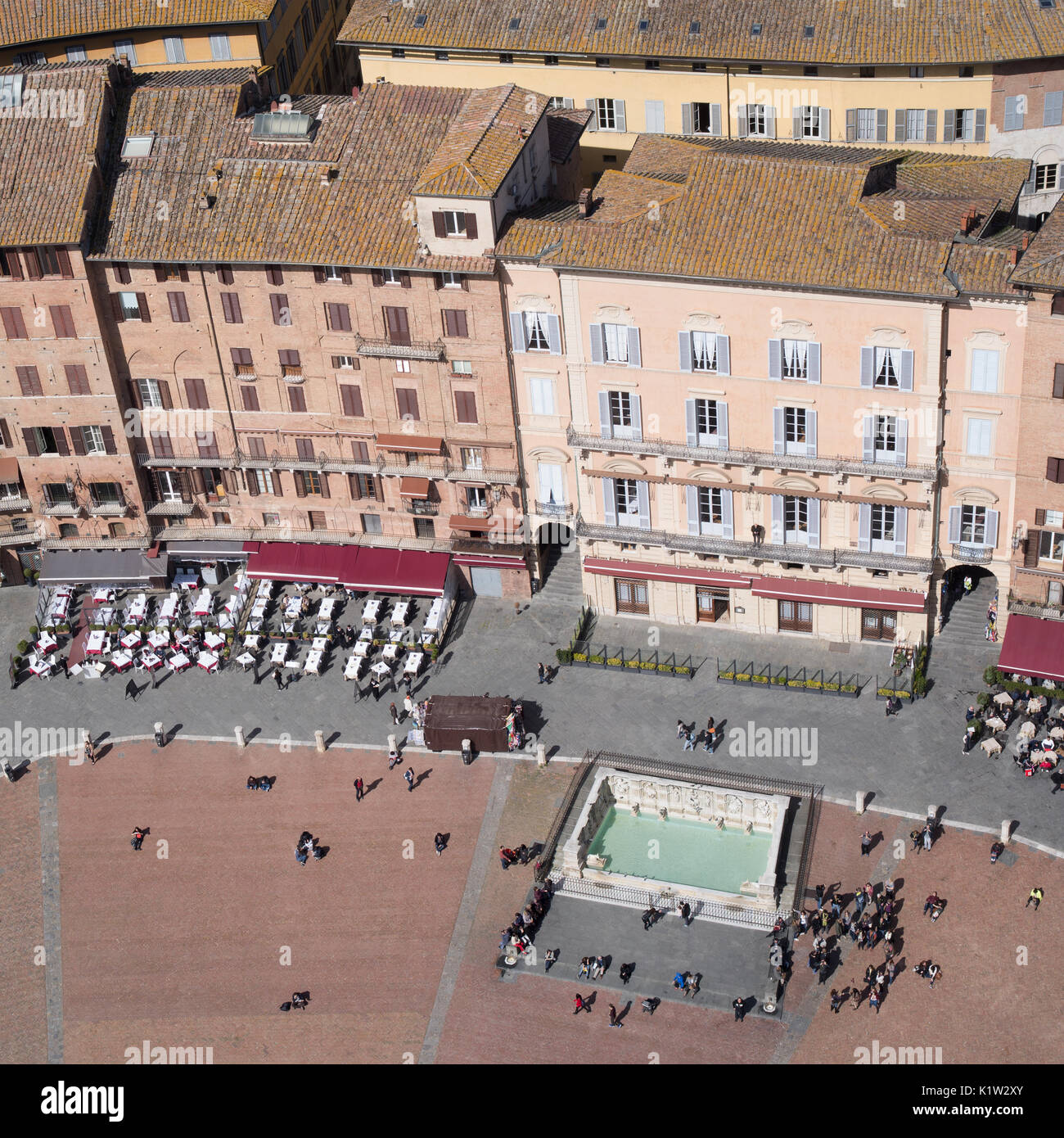 Square tops hi-res stock photography and images - Alamy