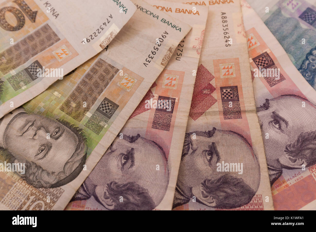 Banknotes of Croatia, the croatian kuna Stock Photo - Alamy