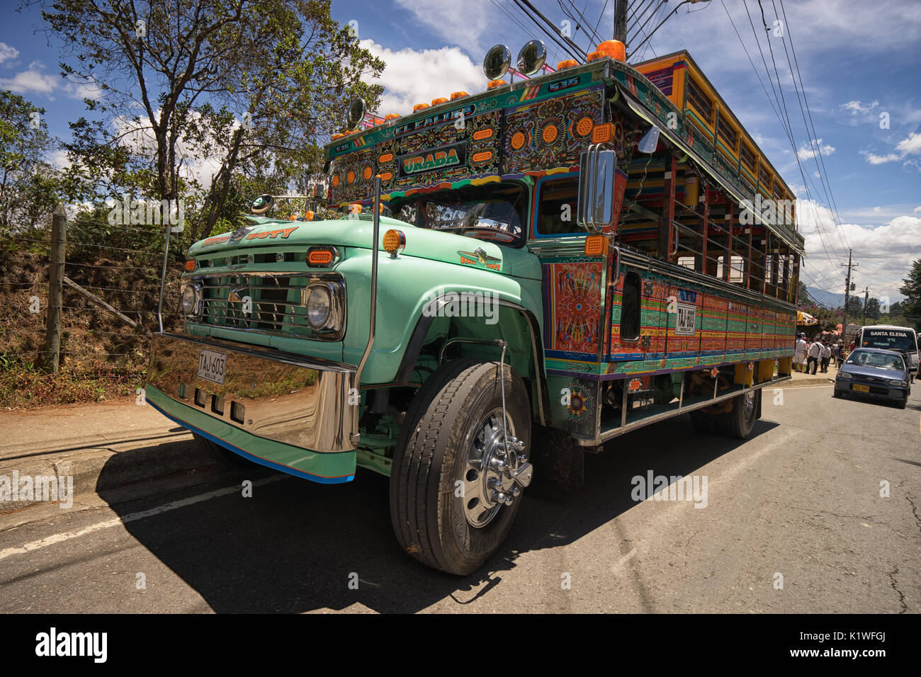 Chiva bus medellin hi-res stock photography and images - Alamy