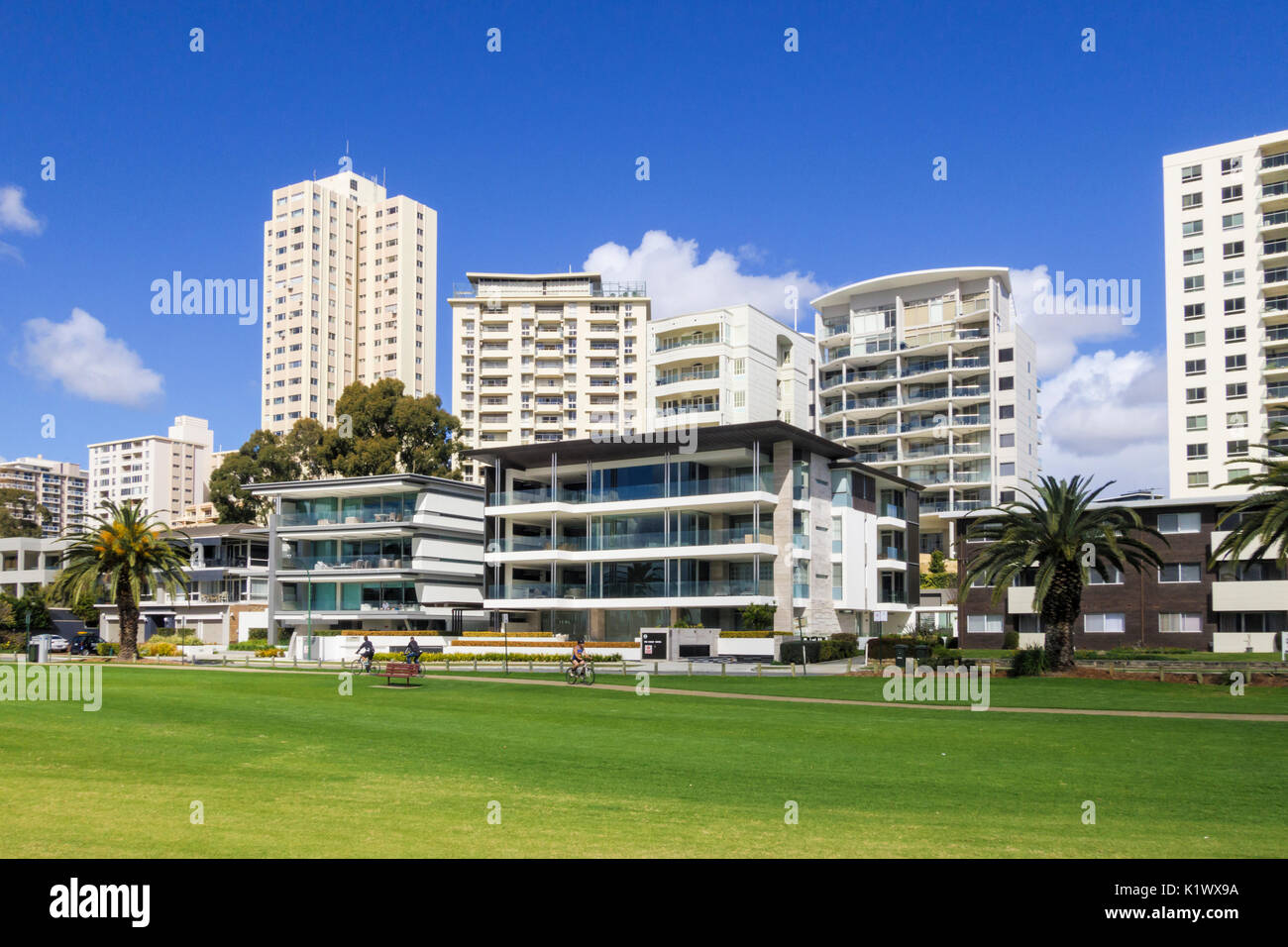 Australian apartments hi-res stock photography and images - Alamy