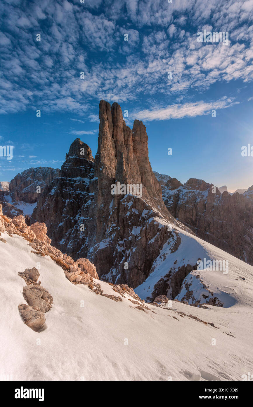 Vajolet towers and rosengarten mountains in the dolomites hi-res stock ...