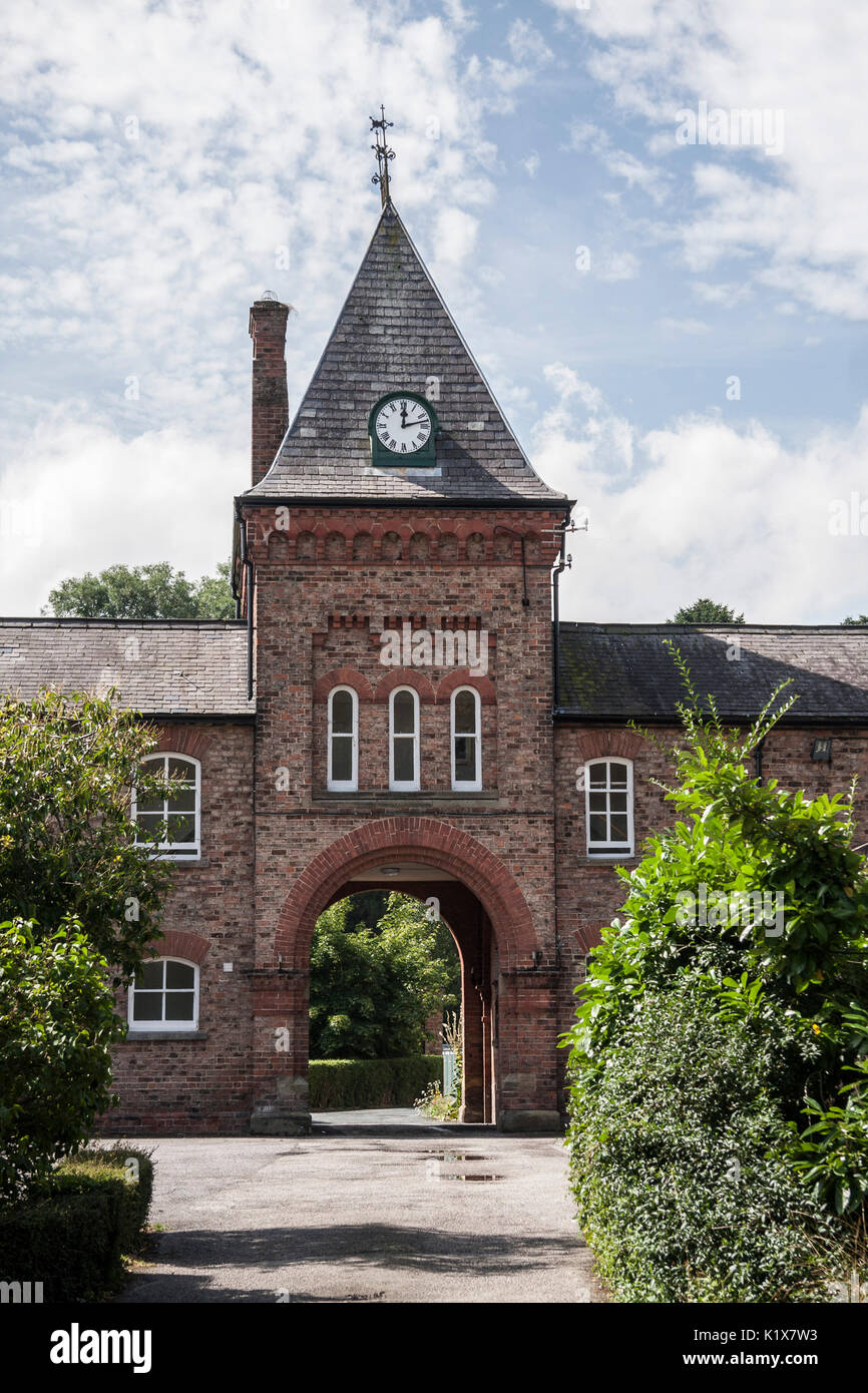 Newby hall hi-res stock photography and images - Alamy