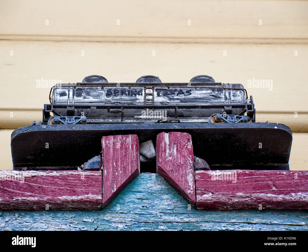 Railroad tanker car hi-res stock photography and images - Alamy