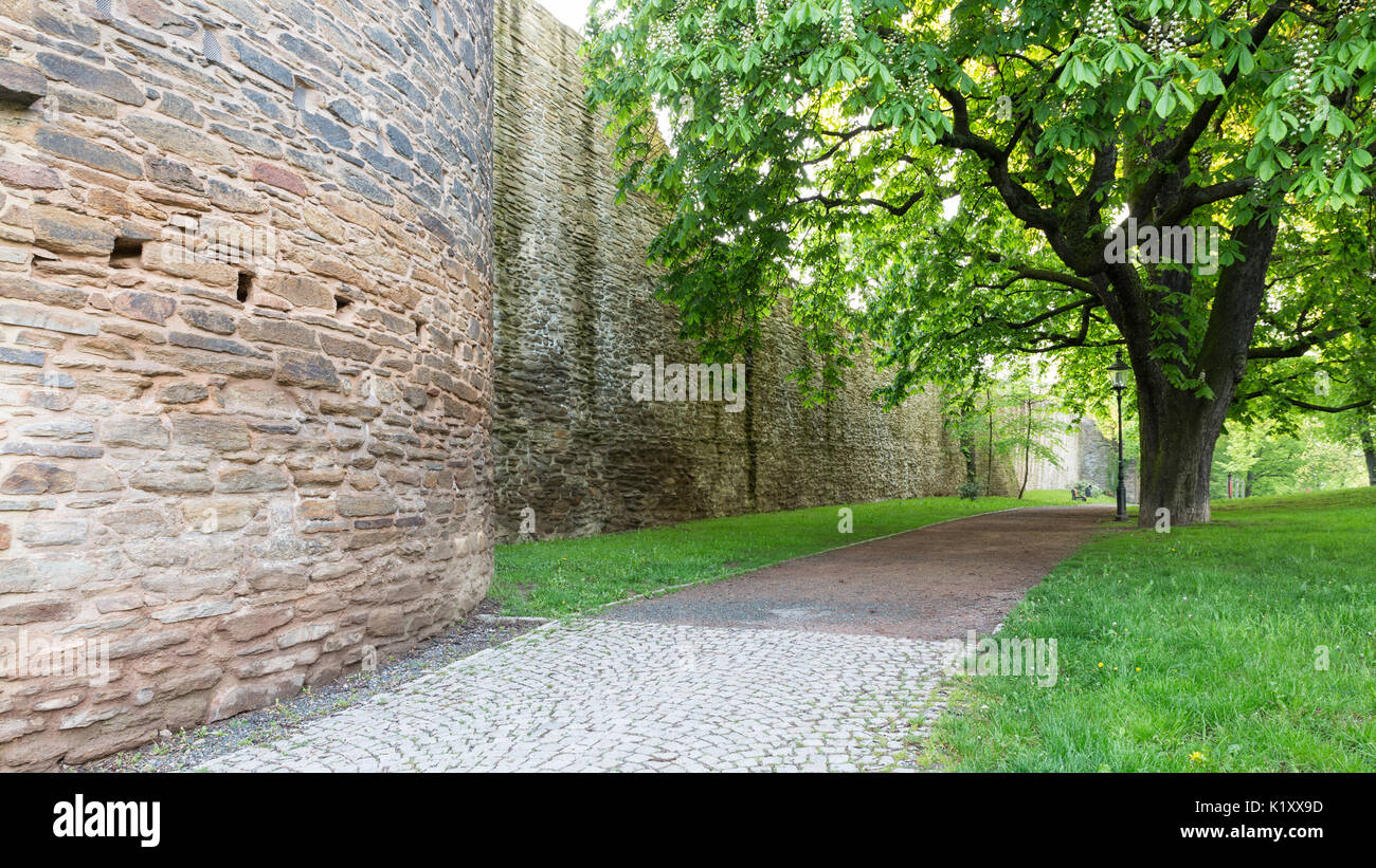 Old city pathway hi-res stock photography and images - Alamy