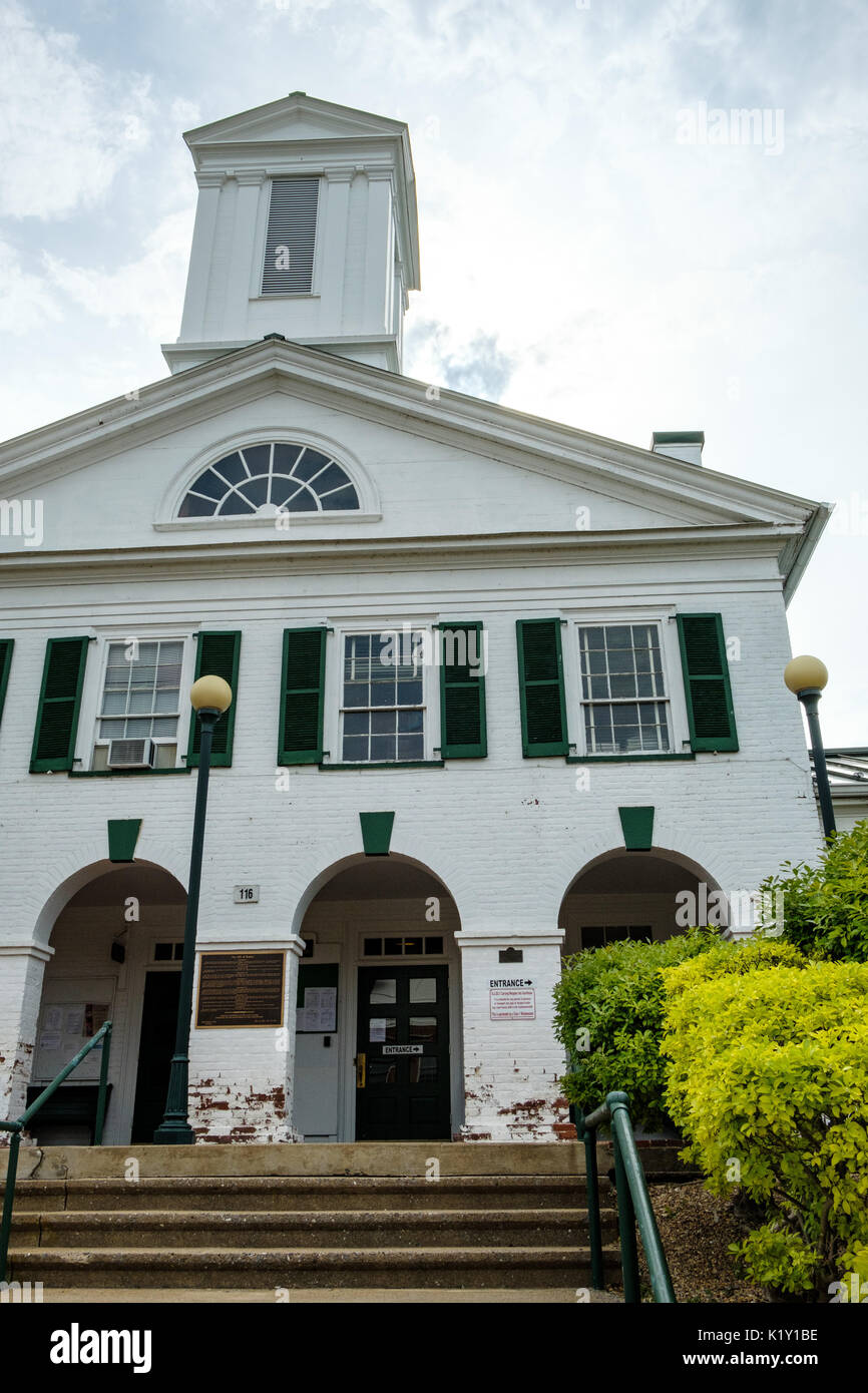 Page County Courthouse, South Court Street, Luray, Virginia Stock Photo ...