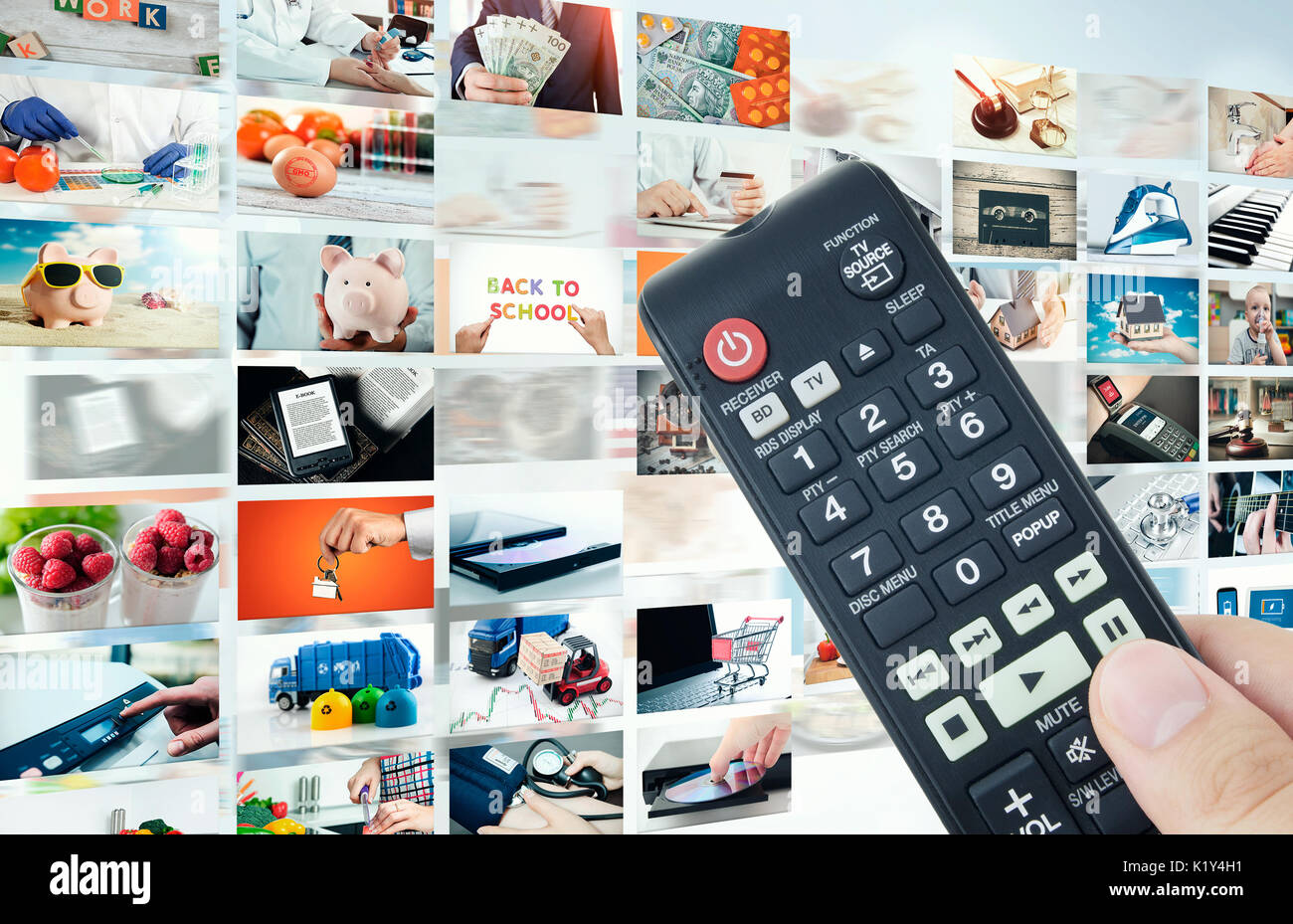 Black tv wall hi-res stock photography and images - Alamy