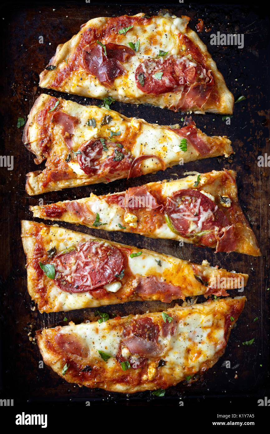 Hand shaped pizza hi-res stock photography and images - Alamy