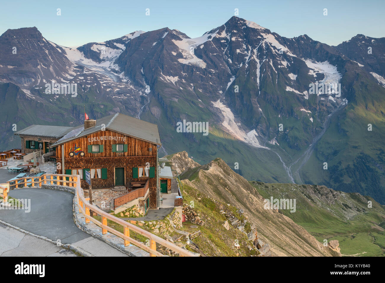Edelweisshut on the Edelweiss Spitze, Grossglockner High Alpine ...